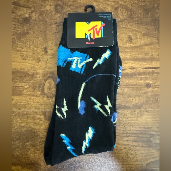 MTV | Underwear & Socks | Mtv Black And Blue Lightning Crew Socks Nwt ...